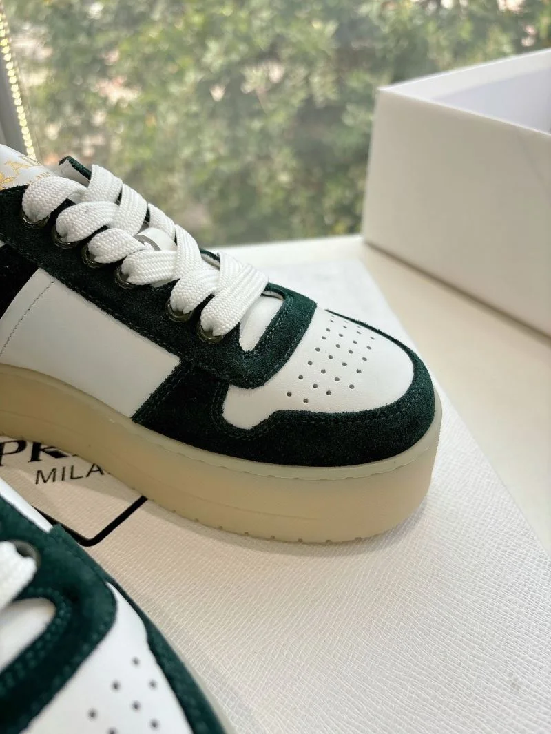 Bargain Prada Low Shoes