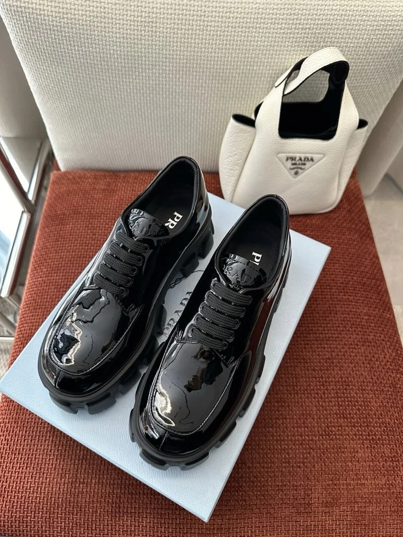 Value-priced Prada Low Shoes