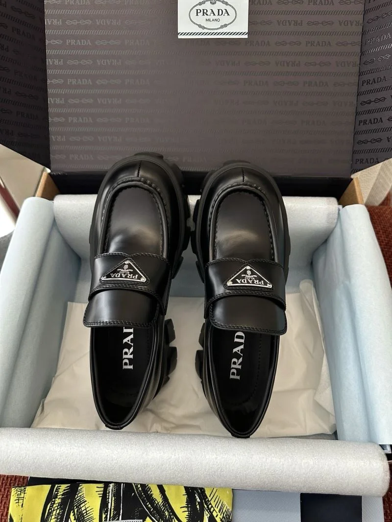 Low-cost Prada Low Shoes