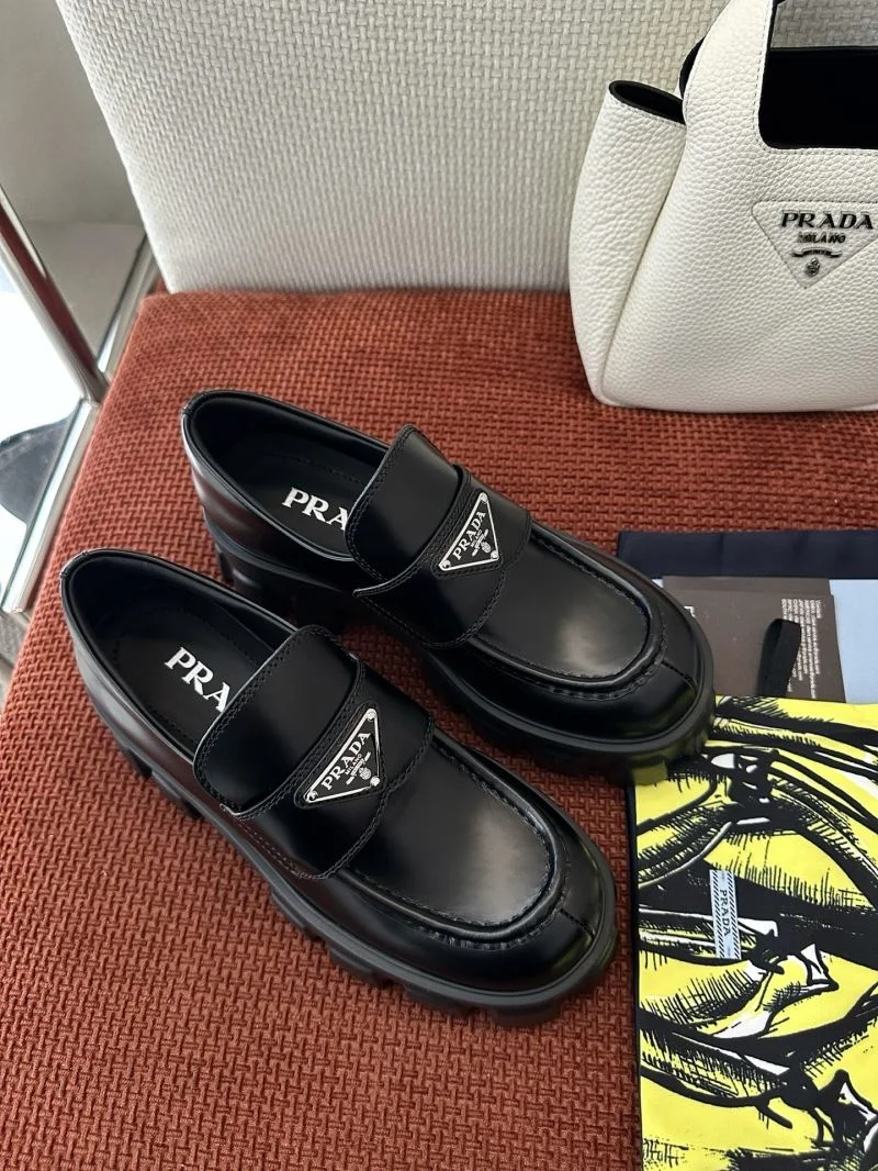 Low-cost Prada Low Shoes