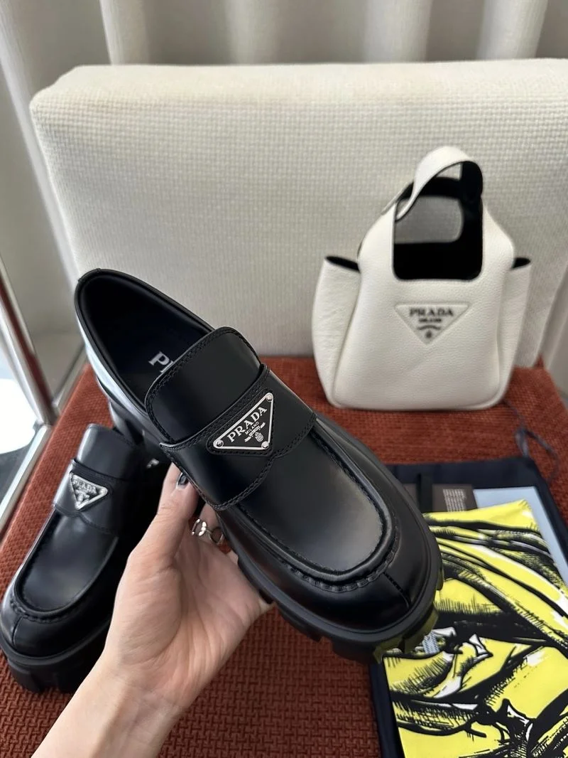 Low-cost Prada Low Shoes