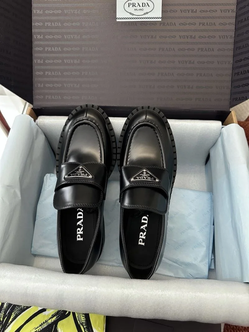 1:1 copy Prada Low Shoes