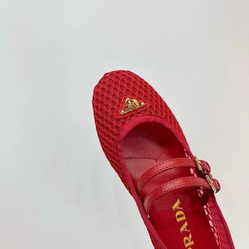 High accuracy Prada Low Shoes