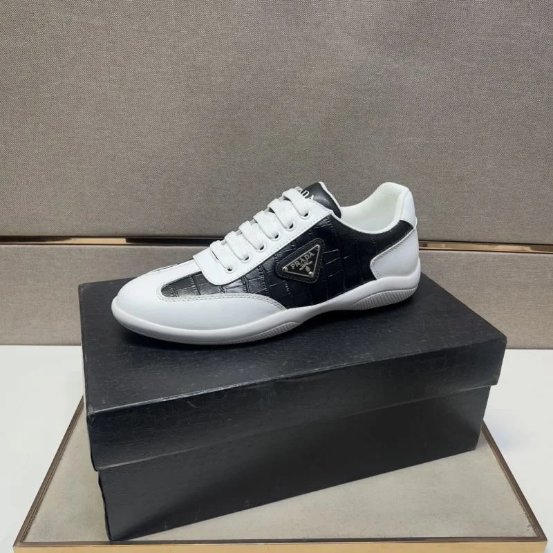 High accuracy Prada Low Shoes