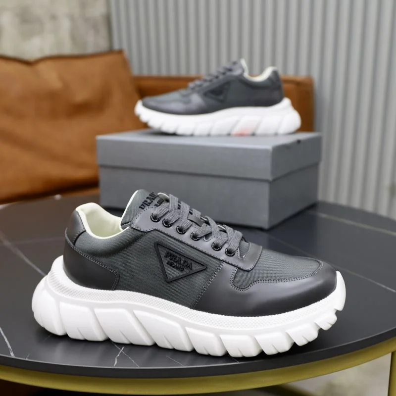 Exact replica Prada Low Shoes