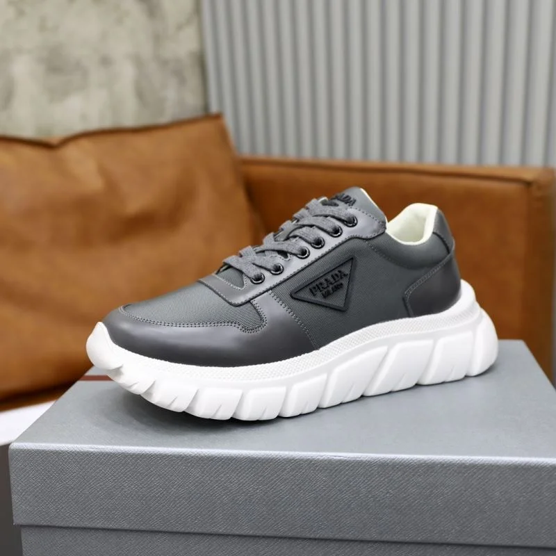 Exact replica Prada Low Shoes