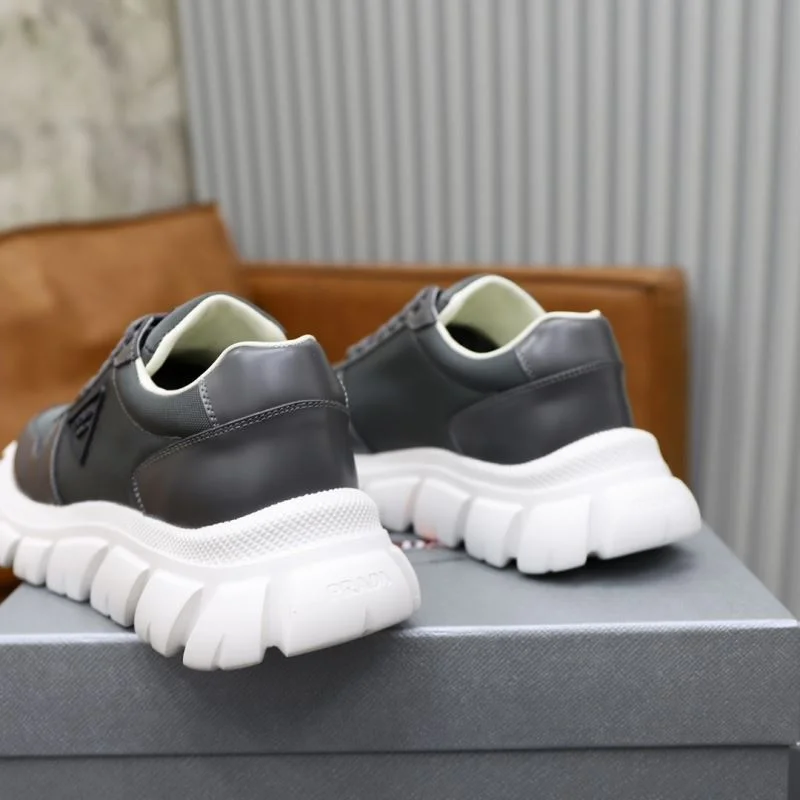 Exact replica Prada Low Shoes