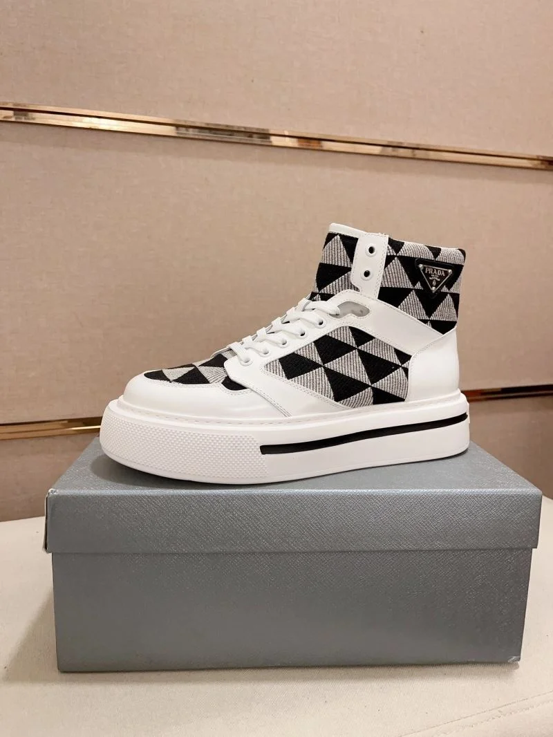 Prada Low Shoes