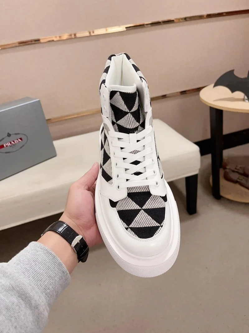 Original Prada Low Shoes