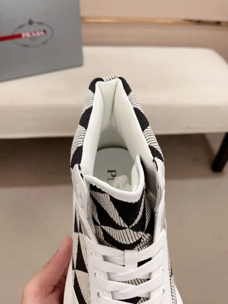 Original Prada Low Shoes