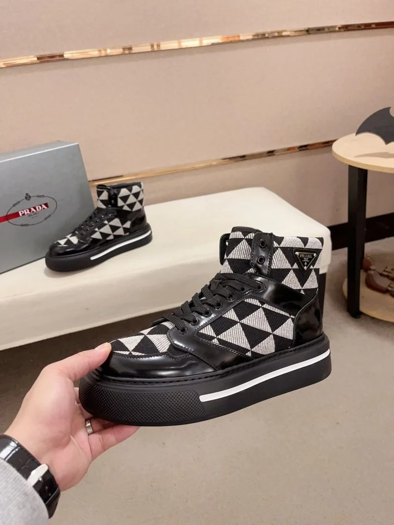 High fidelity Prada Low Shoes