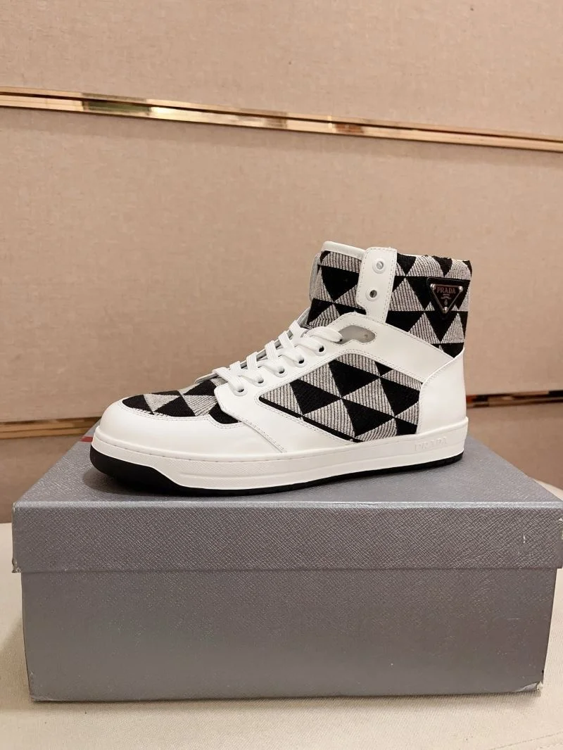 Prada Low Shoes