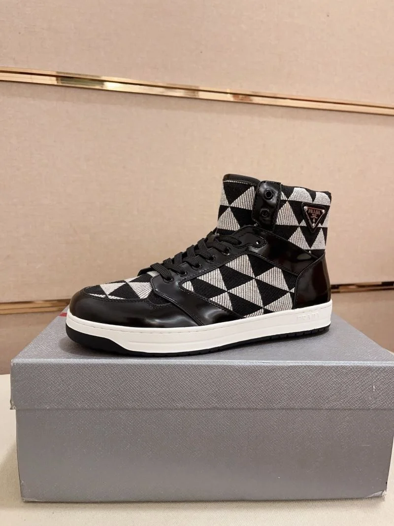 Prada Low Shoes