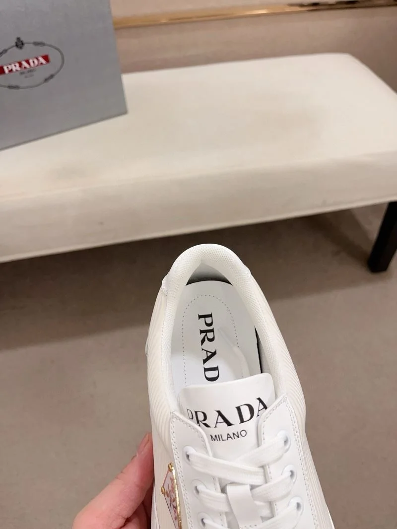 Bargain Prada Low Shoes