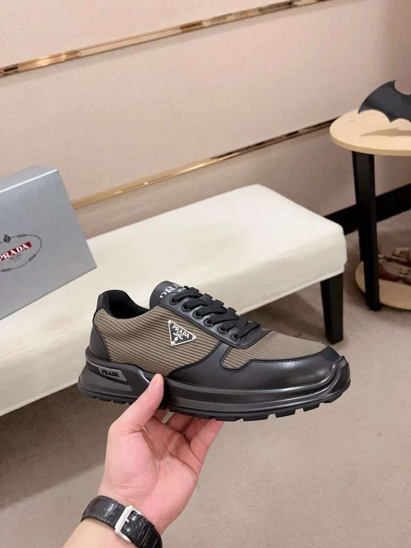 Cut-rate Prada Low Shoes