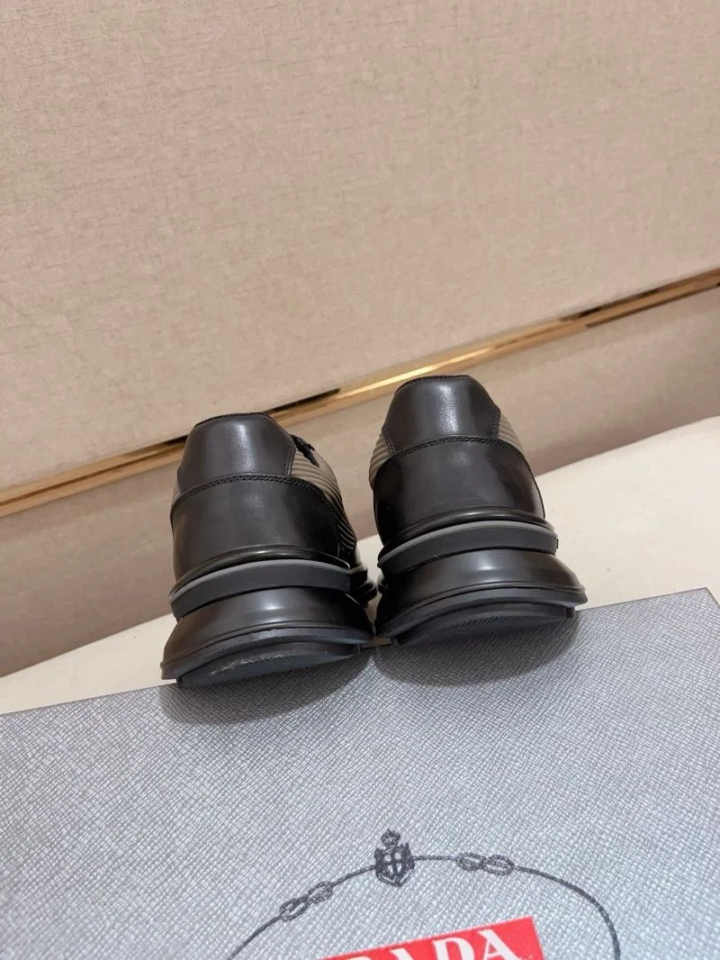 Cut-rate Prada Low Shoes