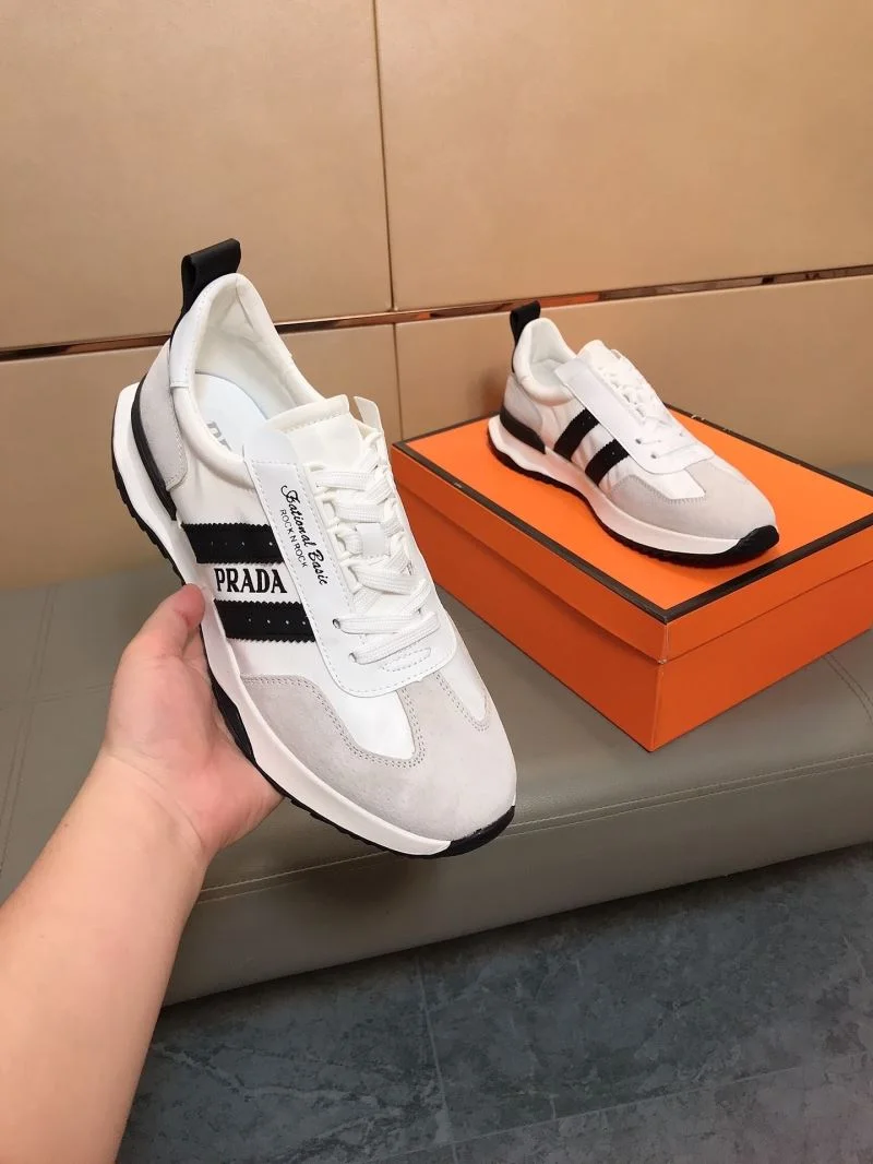 Top match Prada Low Shoes