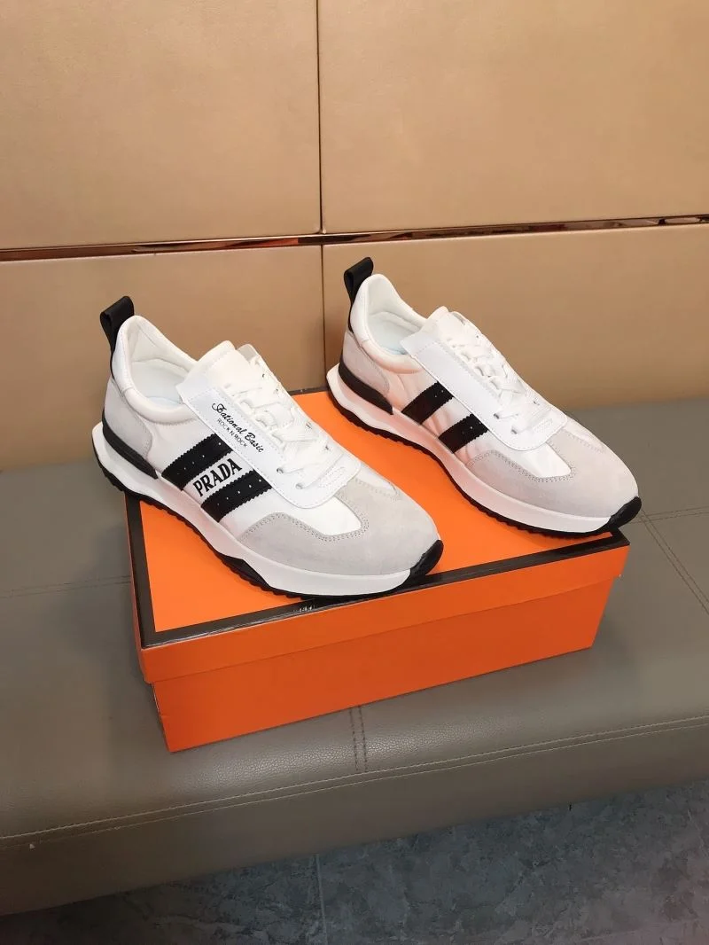 Top match Prada Low Shoes