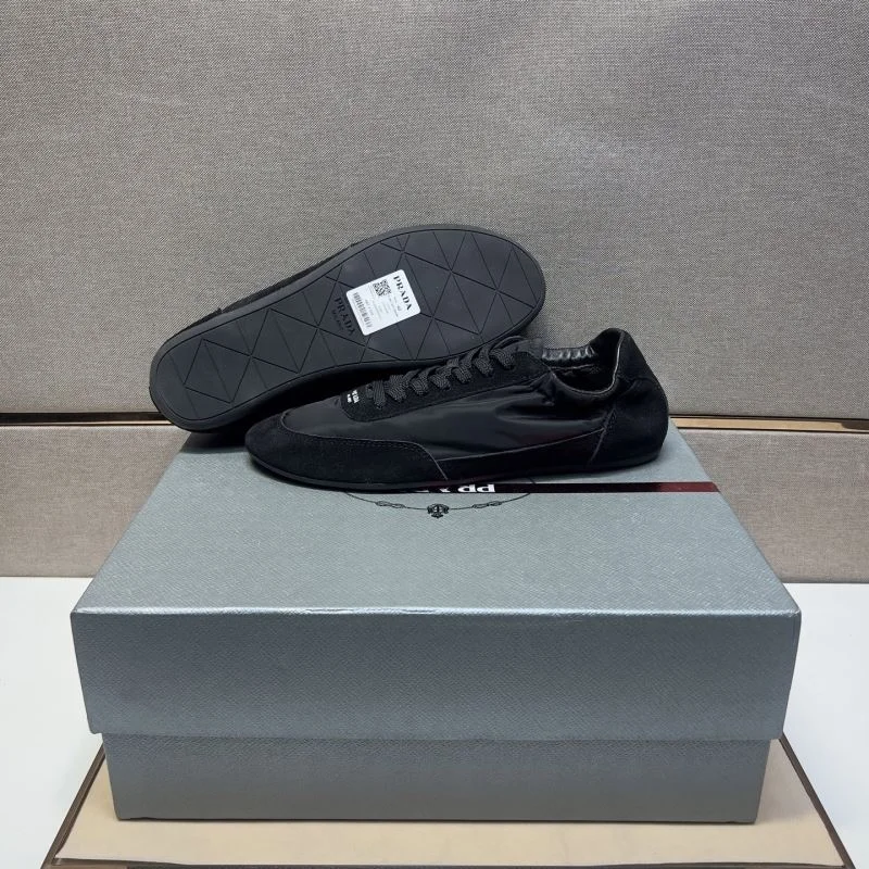 Bargain Prada Low Shoes