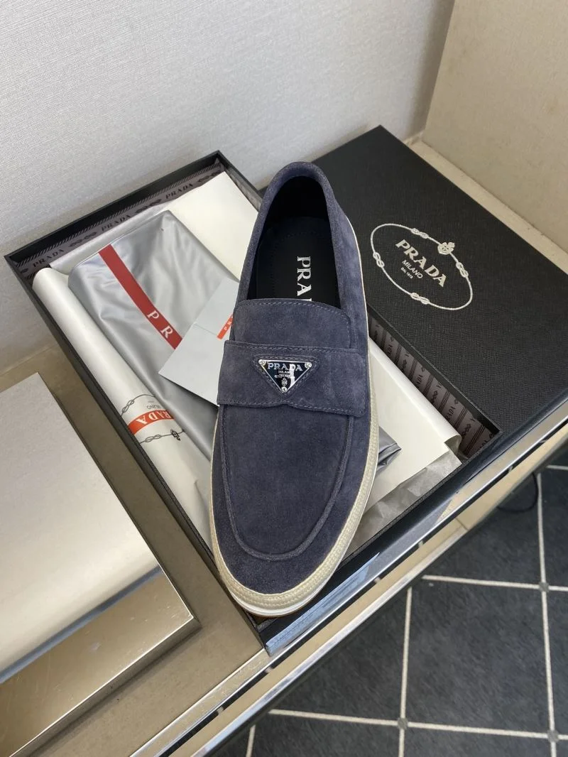 Bargain Prada Low Shoes