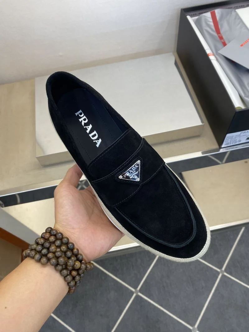 Cut-rate Prada Low Shoes