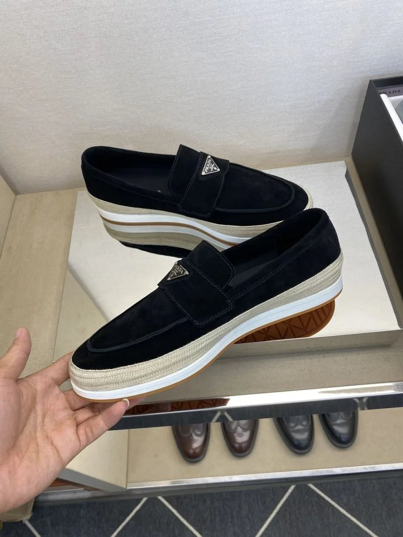 Cut-rate Prada Low Shoes