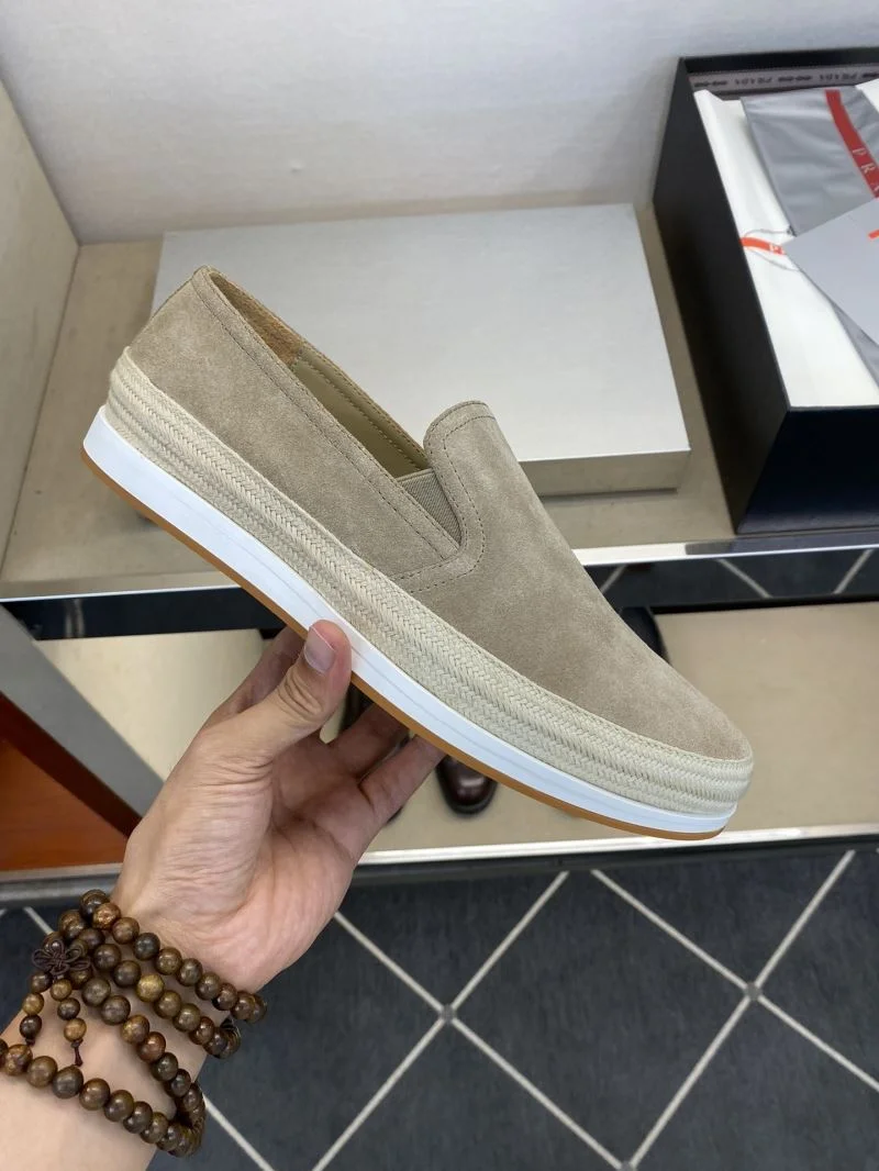 Exact replica Prada Low Shoes