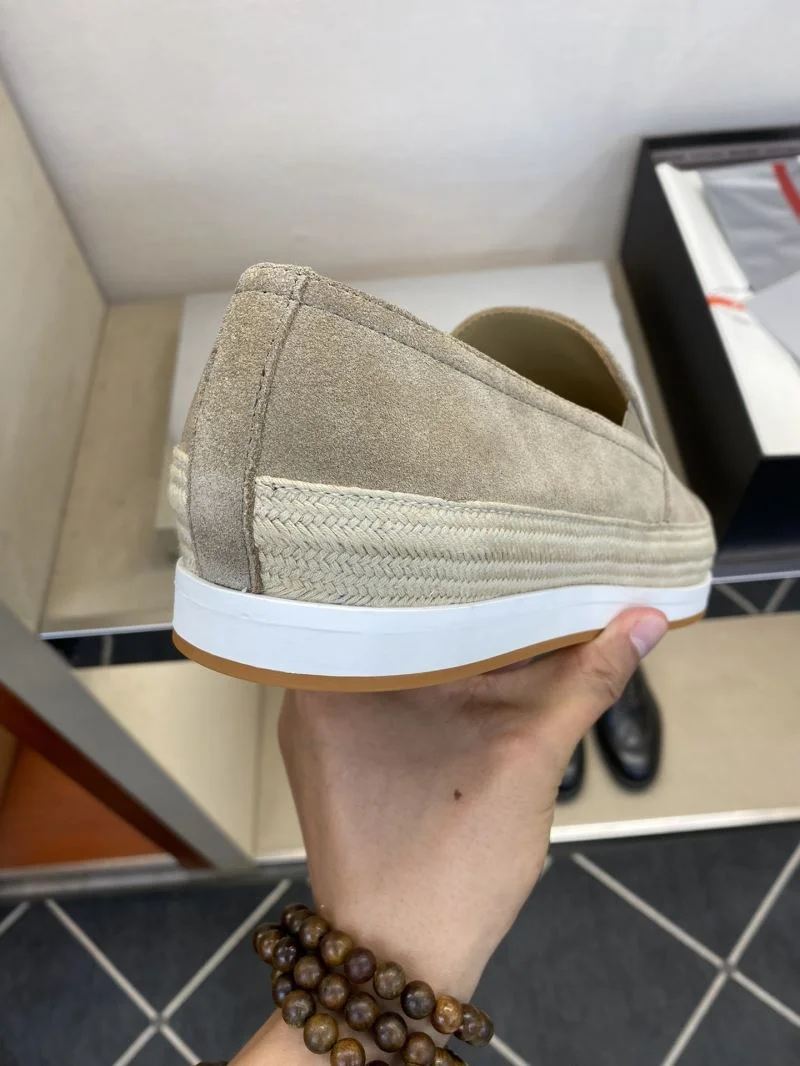 Exact replica Prada Low Shoes