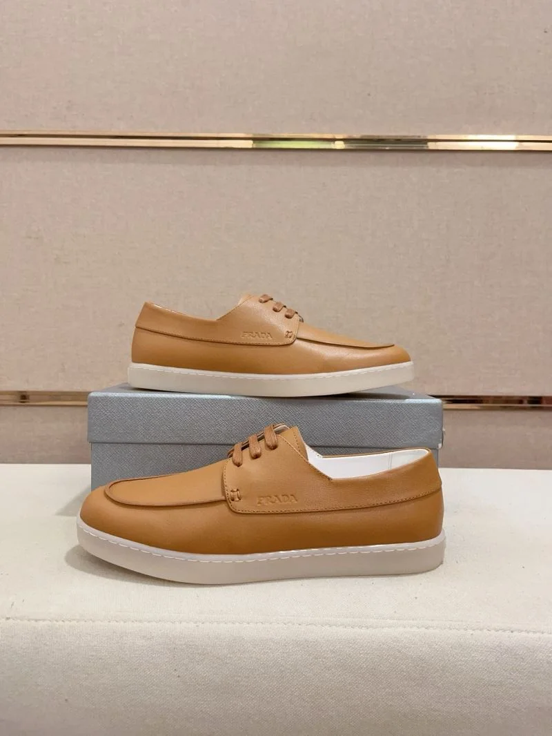 Top mirror Prada Low Shoes