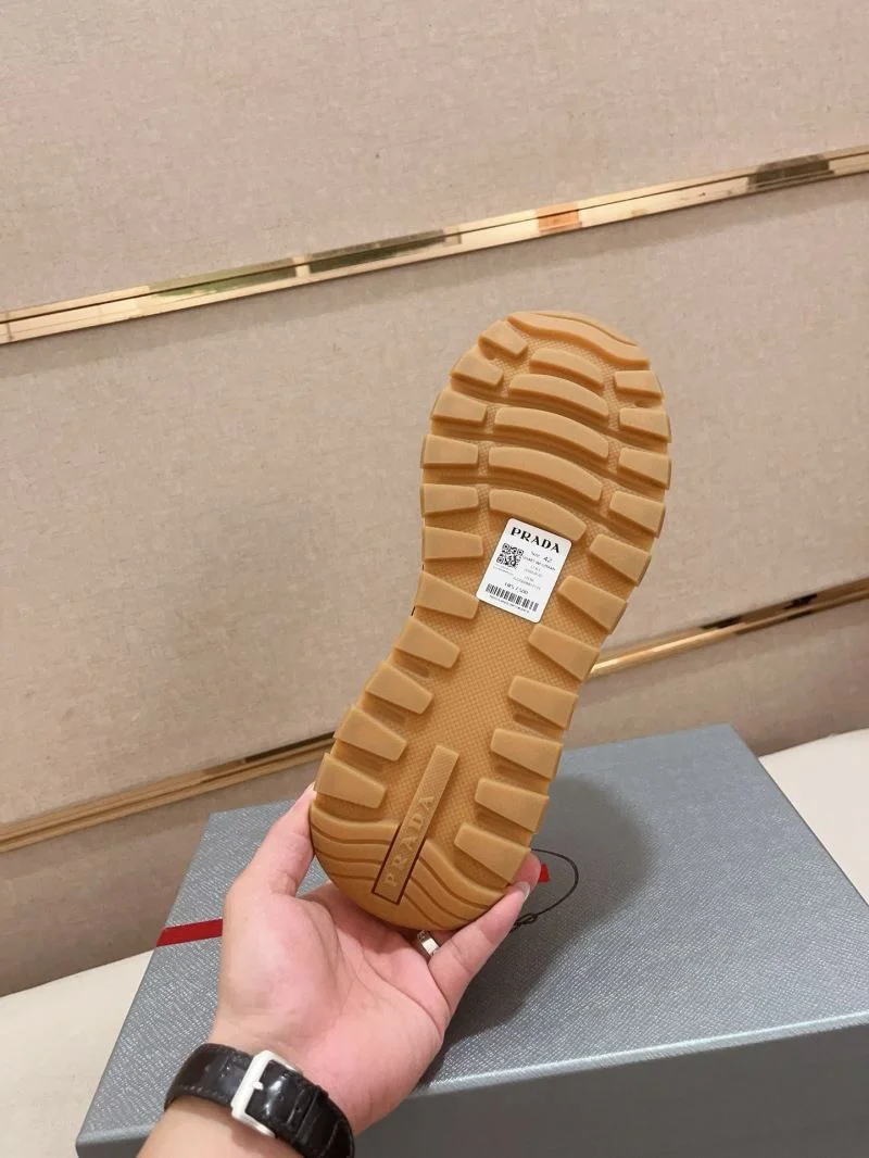 Precise copy Prada Low Shoes