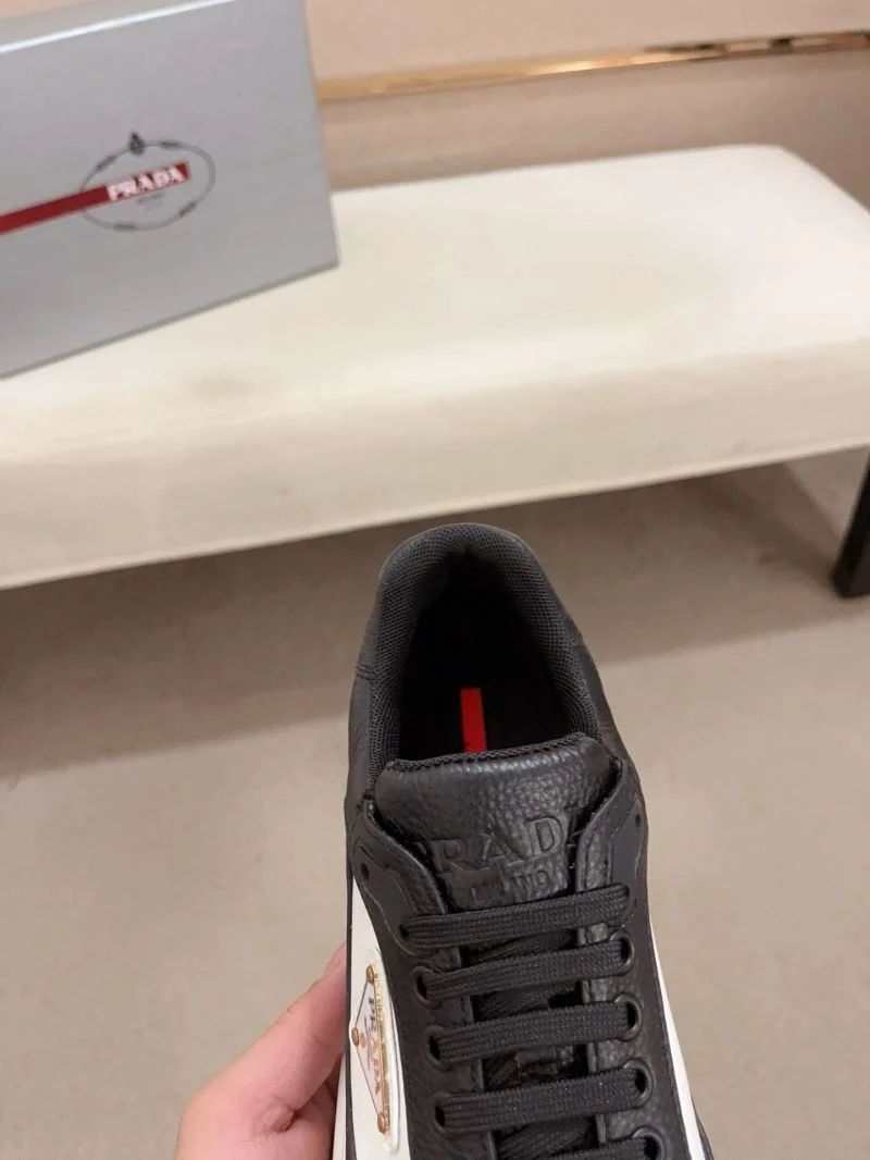 Precise copy Prada Low Shoes