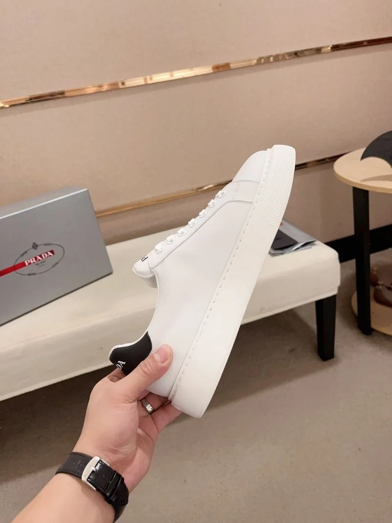 Precise copy Prada Low Shoes