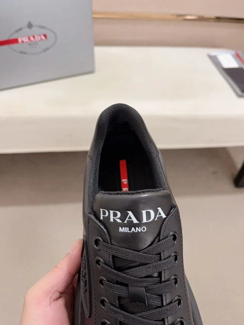 Perfect replica Prada Low Shoes