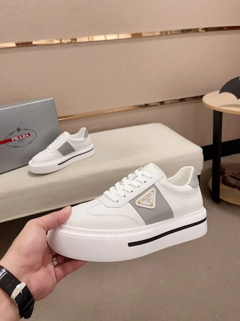 Exact replica Prada Low Shoes