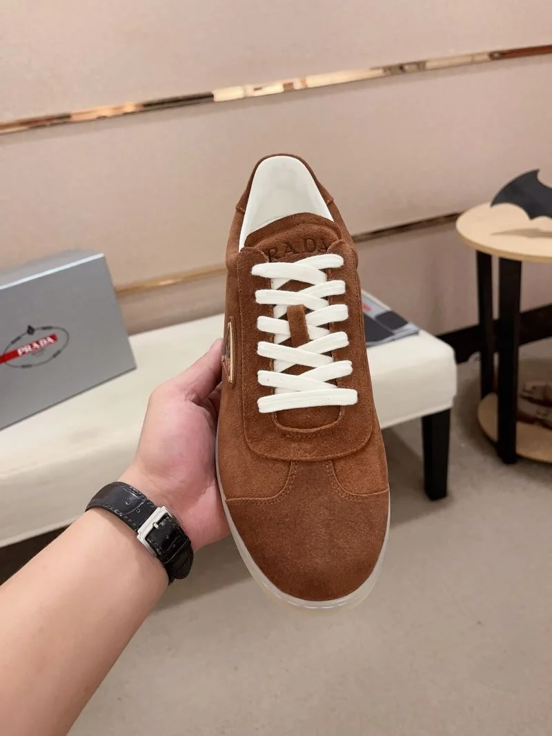 Top match Prada Low Shoes