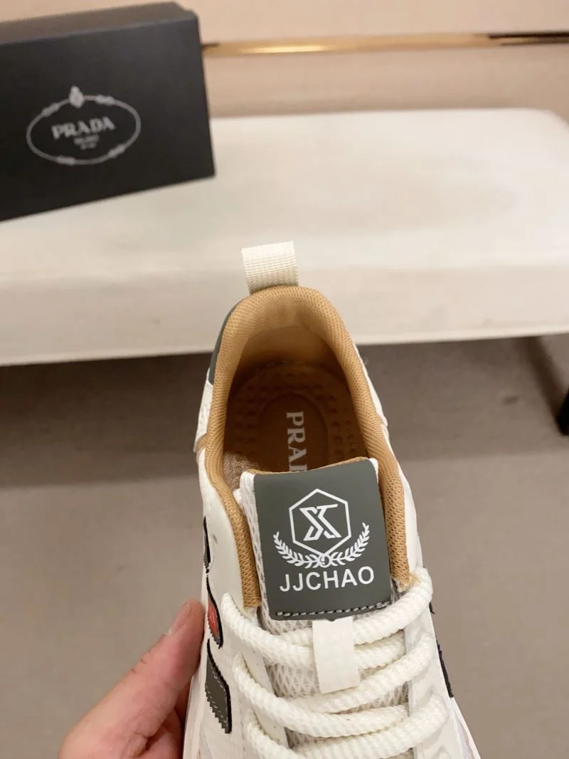 Top mirror Prada Low Shoes