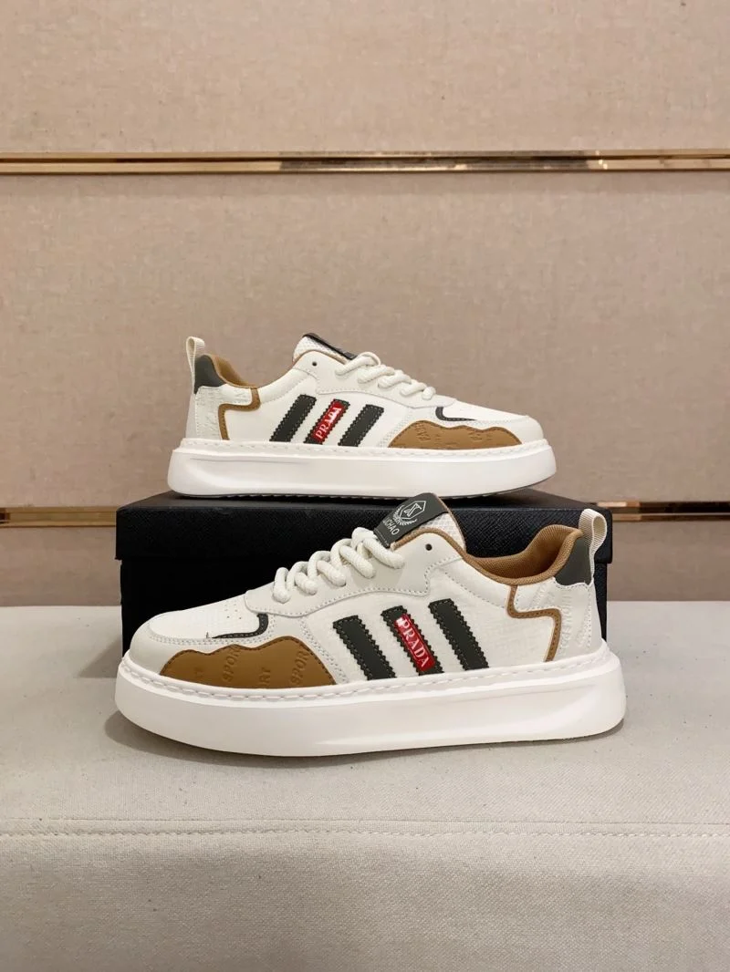 Top mirror Prada Low Shoes
