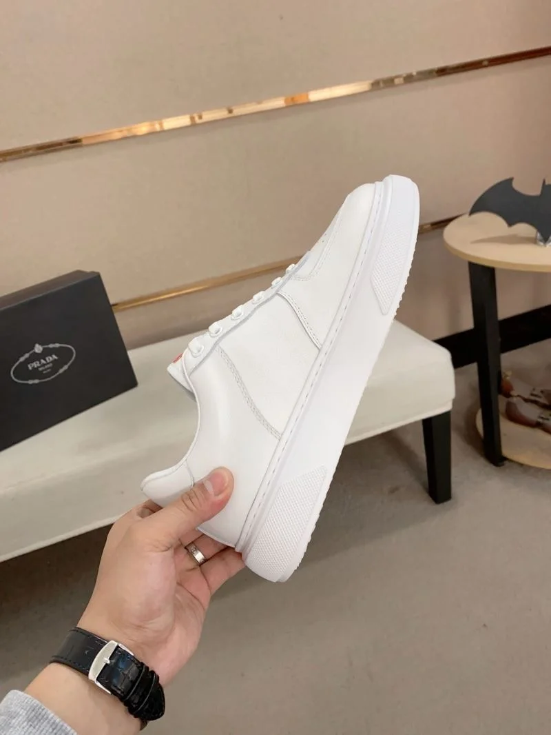 Mirror quality Prada Low Shoes