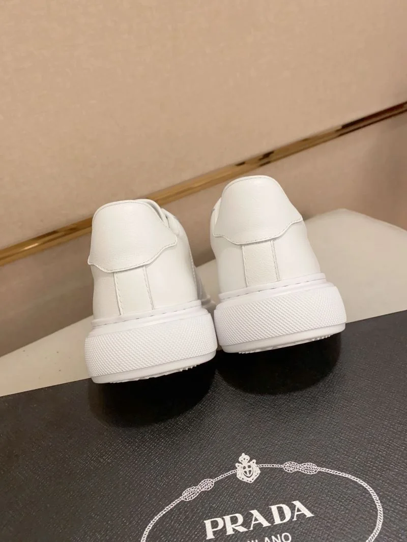 Mirror quality Prada Low Shoes