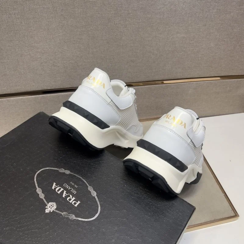 High fidelity Prada Low Shoes