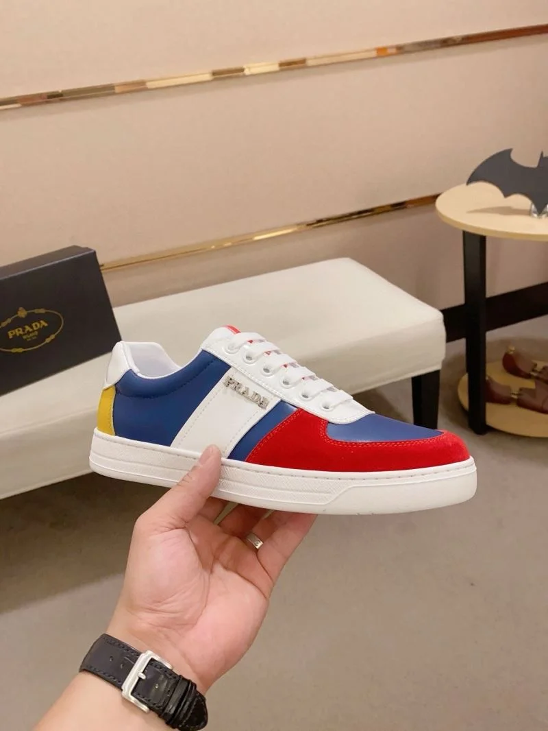 High fidelity Prada Low Shoes