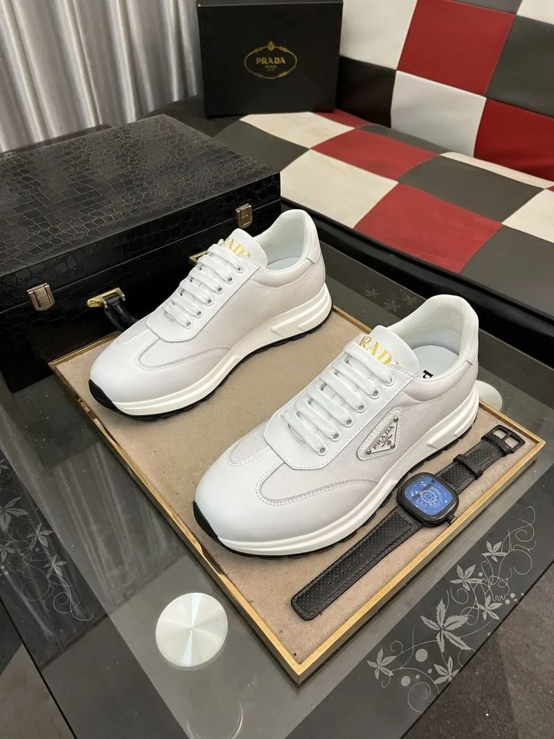 Top match Prada Low Shoes