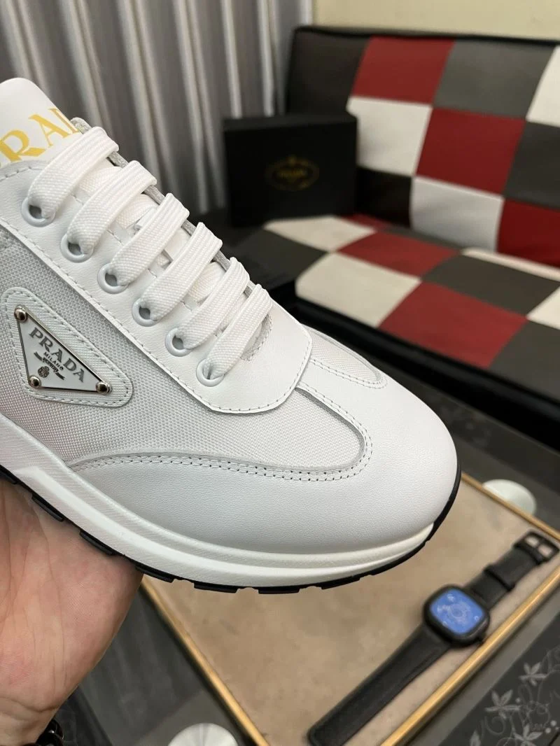 Top match Prada Low Shoes