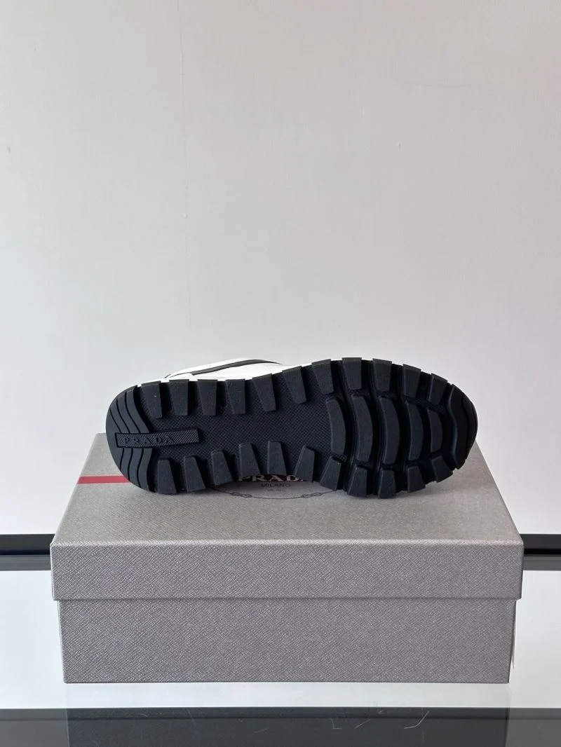 Precise copy Prada Low Shoes
