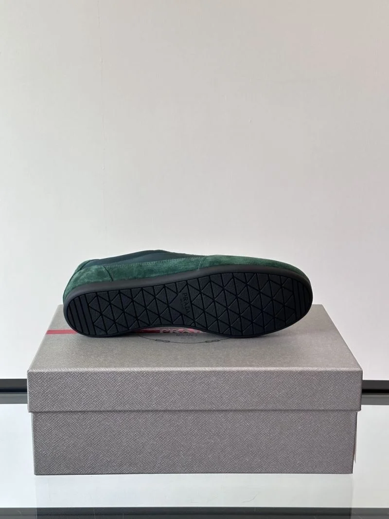 Mirror quality Prada Low Shoes