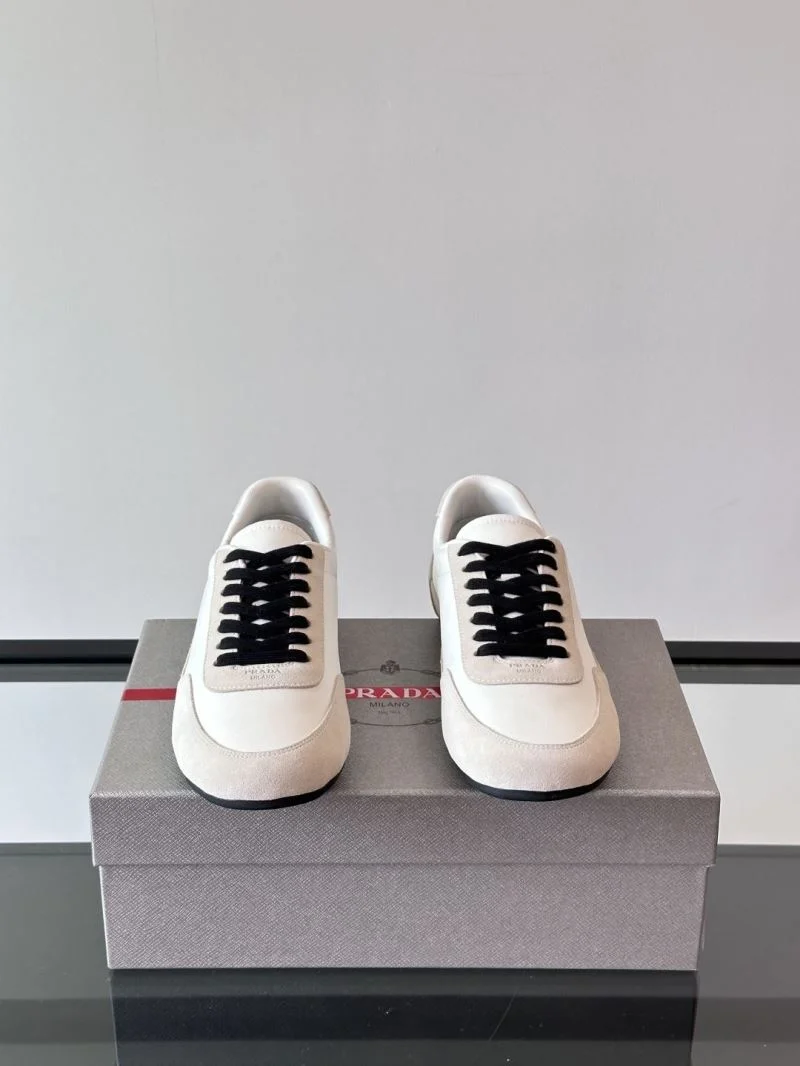 High fidelity Prada Low Shoes