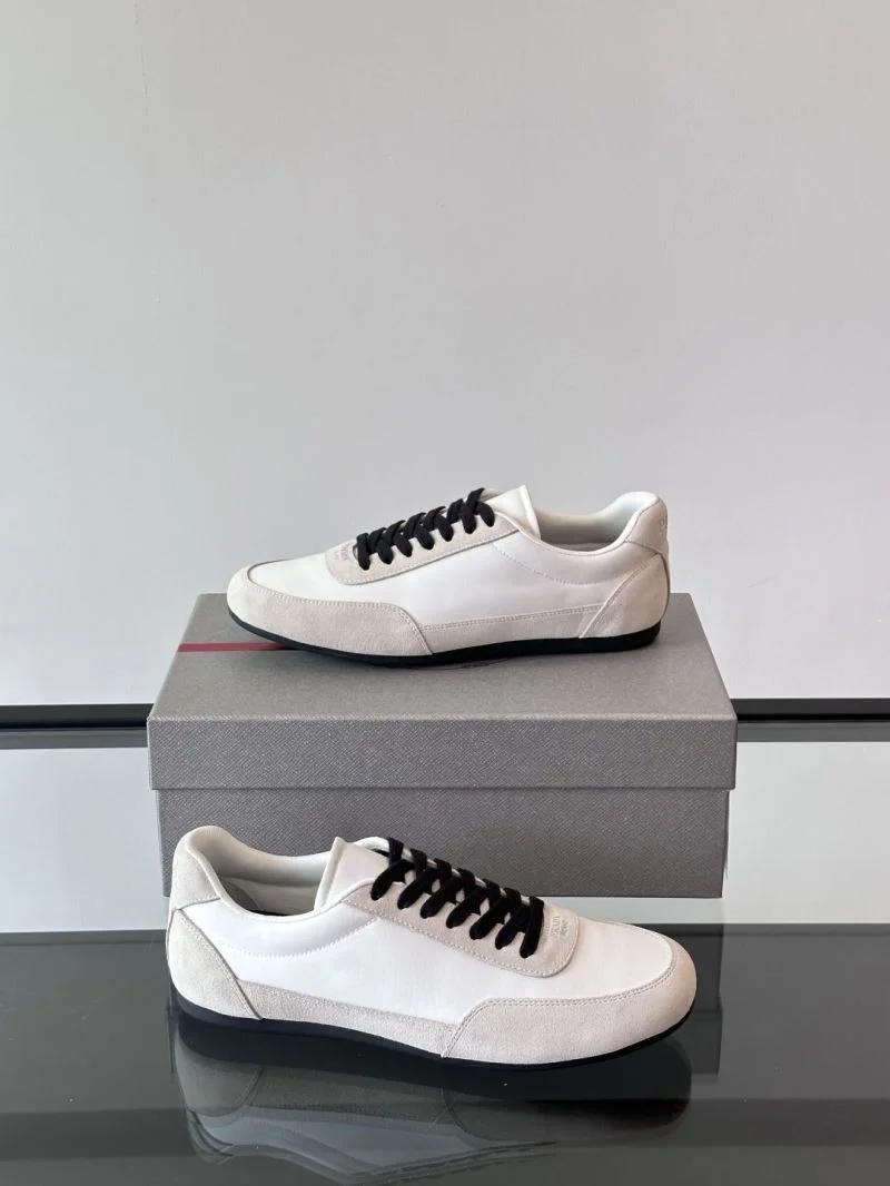 High fidelity Prada Low Shoes
