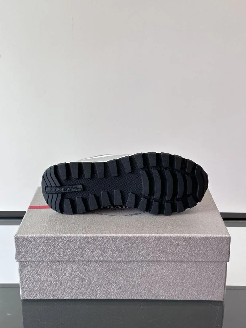 Precise copy Prada Low Shoes