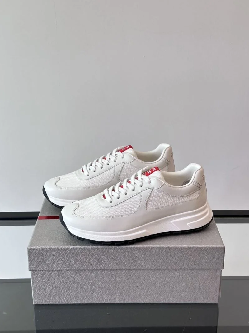 Top mirror Prada Low Shoes