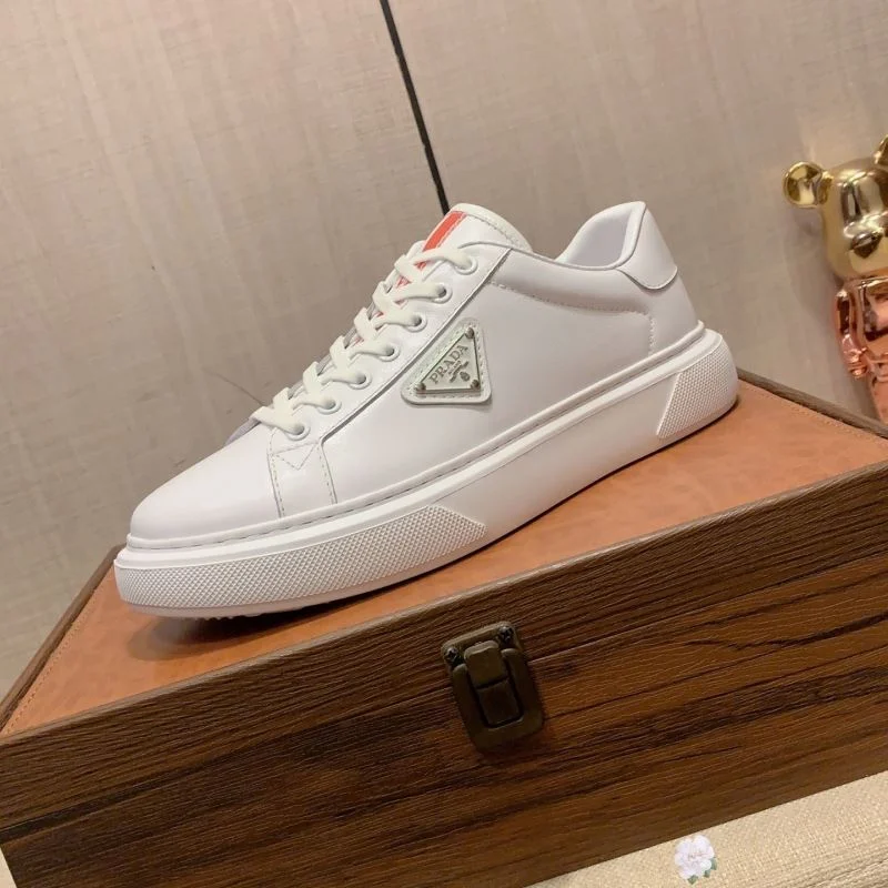 Mirror quality Prada Low Shoes